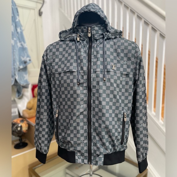 Louis Vuitton | Jackets & Coats | Euc Mens Size Medium Louis Vuitton ...
